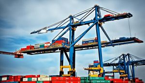 Pros and Cons of Multinational Corporations